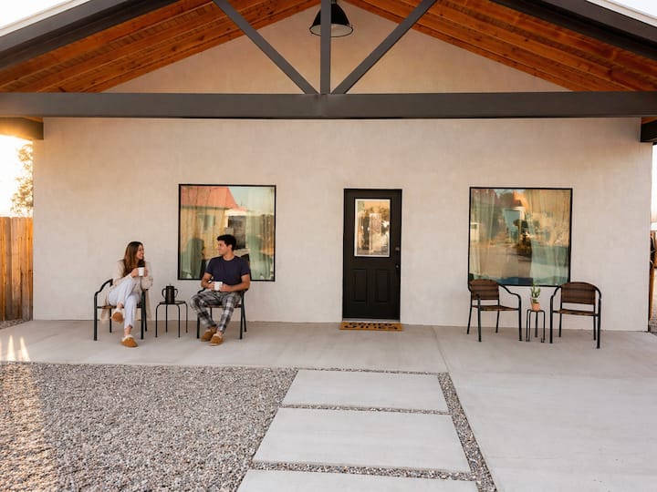 Casa Nueva - Desert Modern 2br | Relax & Unwind - Marfa, TX
