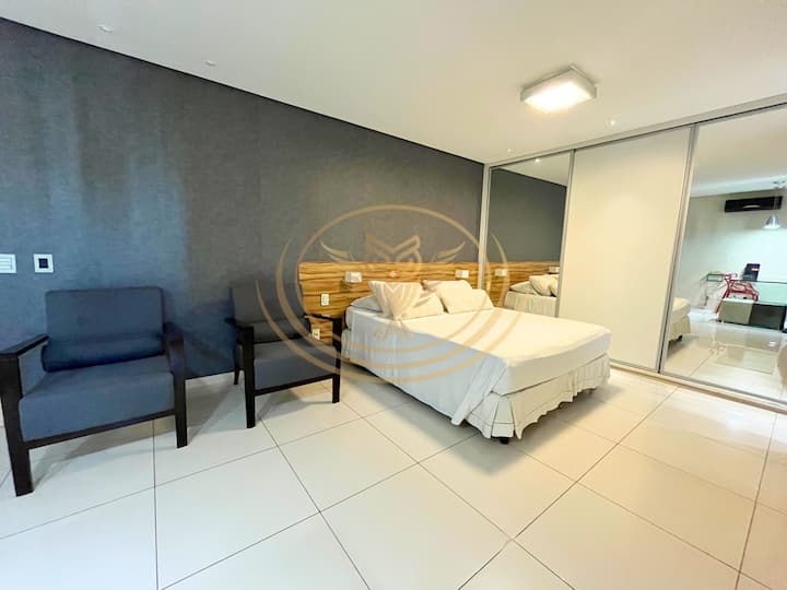 Excelente Apê 1/4 Mobiliado (21° Andar) - Goiânia