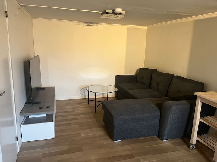 Mysig Källarlägenhet Nära Havet - Hönö