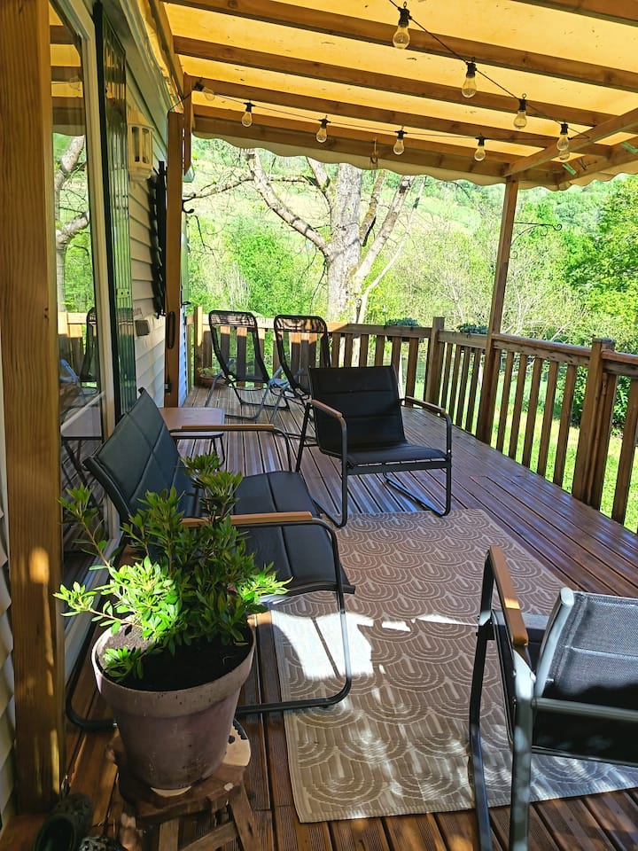 Chalet Paisible Avec Vue Sur La Rivière - Bidarray