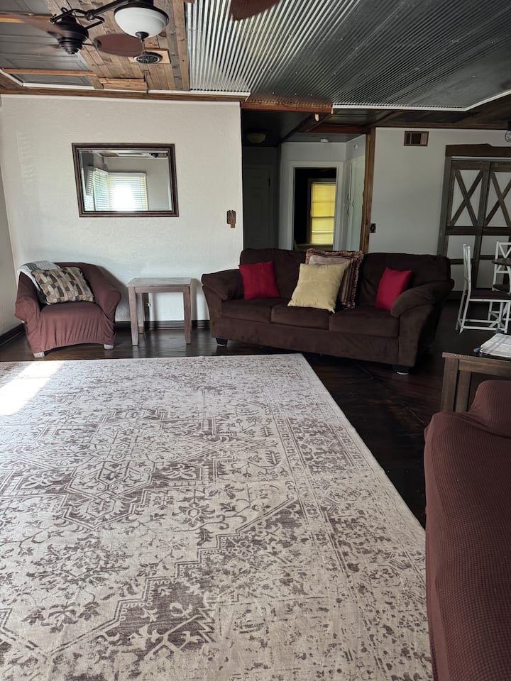 Your Personal Retreat In Town! - Marlow, OK
