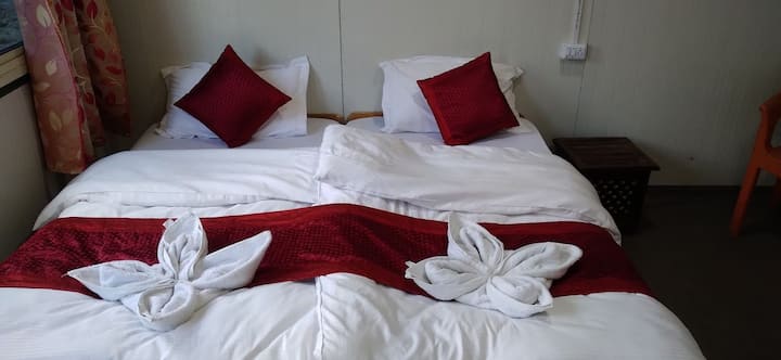 Himalayan Camp W/ Stargazing & Meals, Ladakh - Nubra Valley