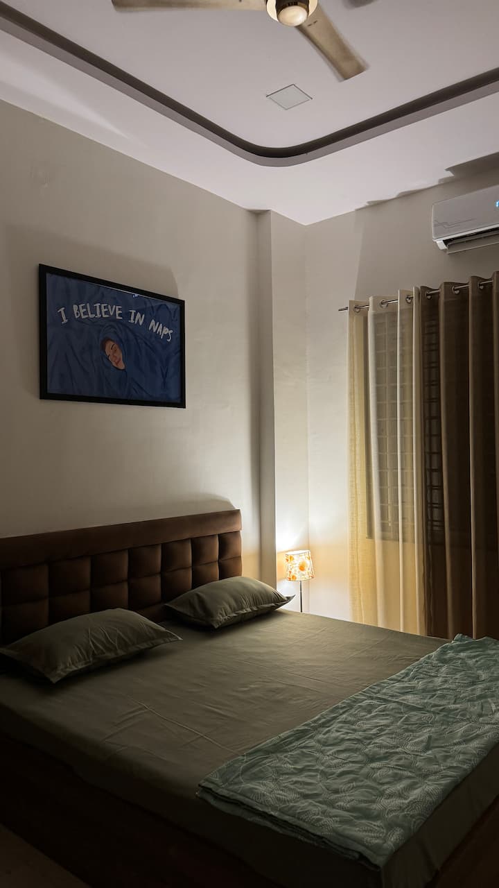 Cozy Stay By Sneakout | 1bhk | Calm And Clean - Indore