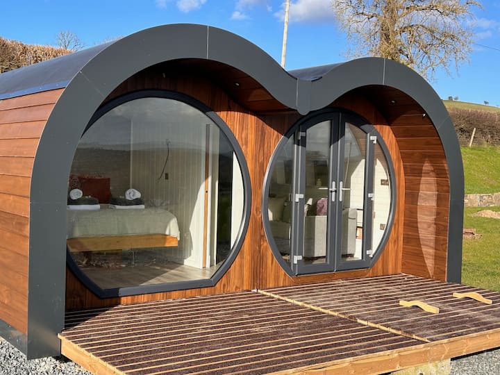 Usk Luxury Glamping Pod With Hot Tub - Builth Wells