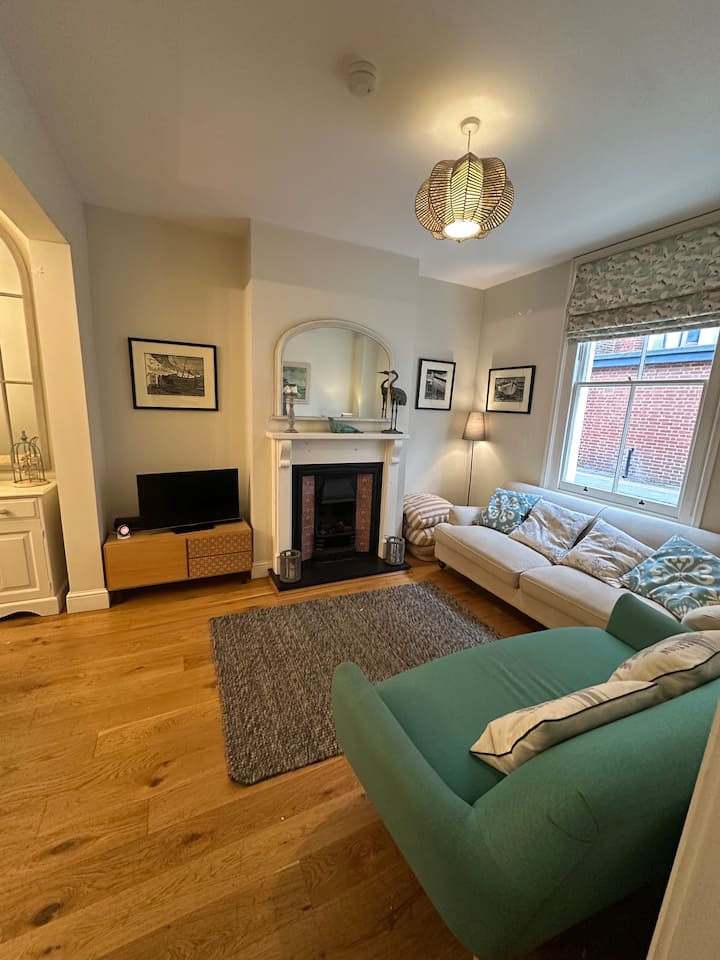 Your Aldeburgh Get-away (3 Room Option) - Aldeburgh