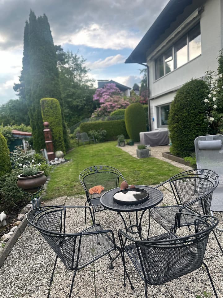 Charmante 2 Sz Wohnung Mit Garten, Ruhig & Zentral - Much