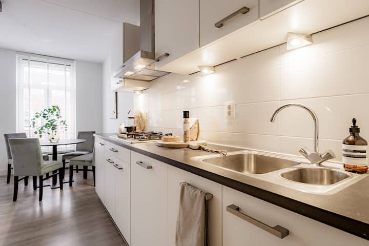 Cozy & Bright Stay In Vibrant Amsterdam Oud-west - Amsterdam