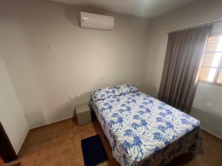 Casa No Santa Mônica Próximo A Ufu E Parque Sábia - Uberlândia