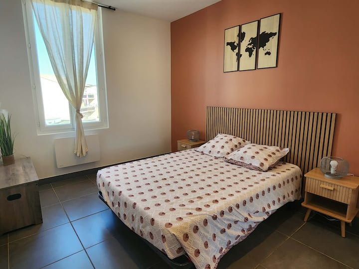 Charmant Appartement T2 Climatisé Avec Terrasse - Narbonne