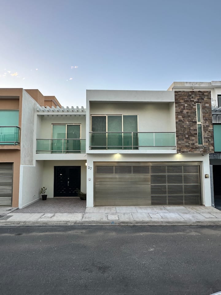 Casa Oso With Access To A Beach Club And Pool - Boca del Río