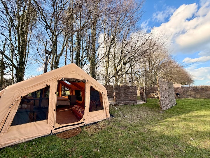 Glamping With Hot Tub And Sauna - Bath