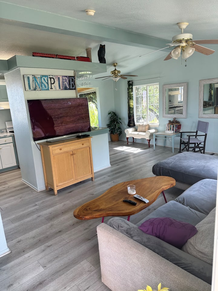 3bd 2b Cute House On 2 Acres One Mile From Town - Tehachapi, CA