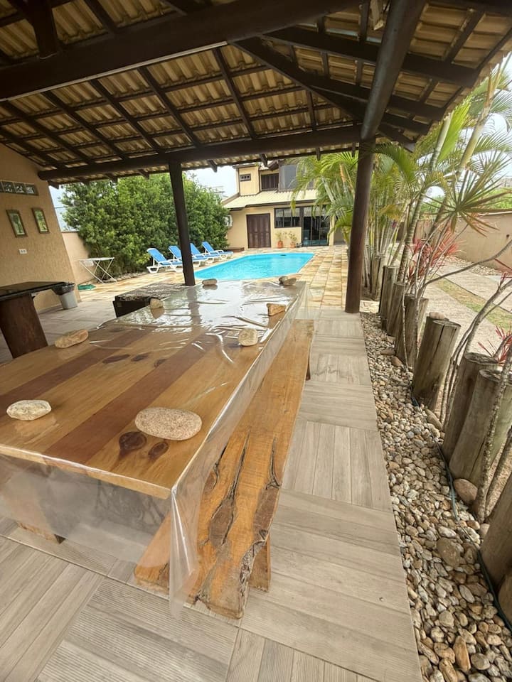 Formidável Casa Com Piscina A 20 Metros Da Praia. - Guaratuba
