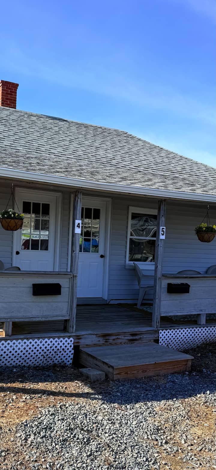 Jones Ave Beach House #4 - Hampton Beach, NH