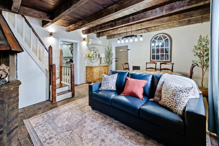 Coppersmith Shop - Downtown Bardstown - Bardstown, KY