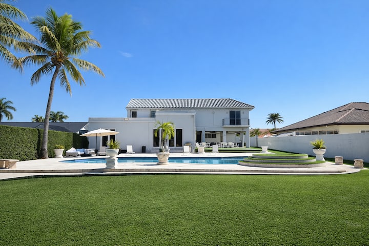 The Palm Luxury Home - The Bahamas