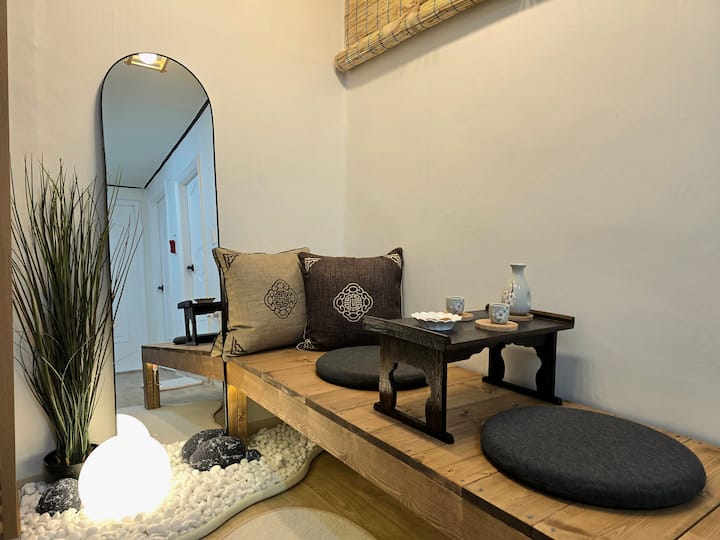 직통공항버스/길동역 지하철 도보 5분/kspo택시 10분/ 롯데월드/Coex/광화문/ddp - Seoul