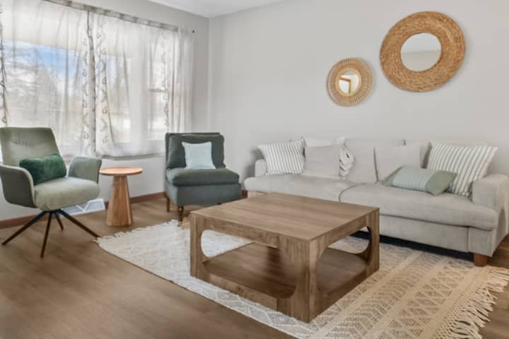 Pool Table Fun And Fire Pit Relax - Rockford, IL