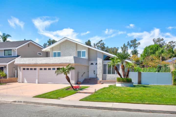 Laguna Hills Peaceful Retreat - Aliso Viejo, CA