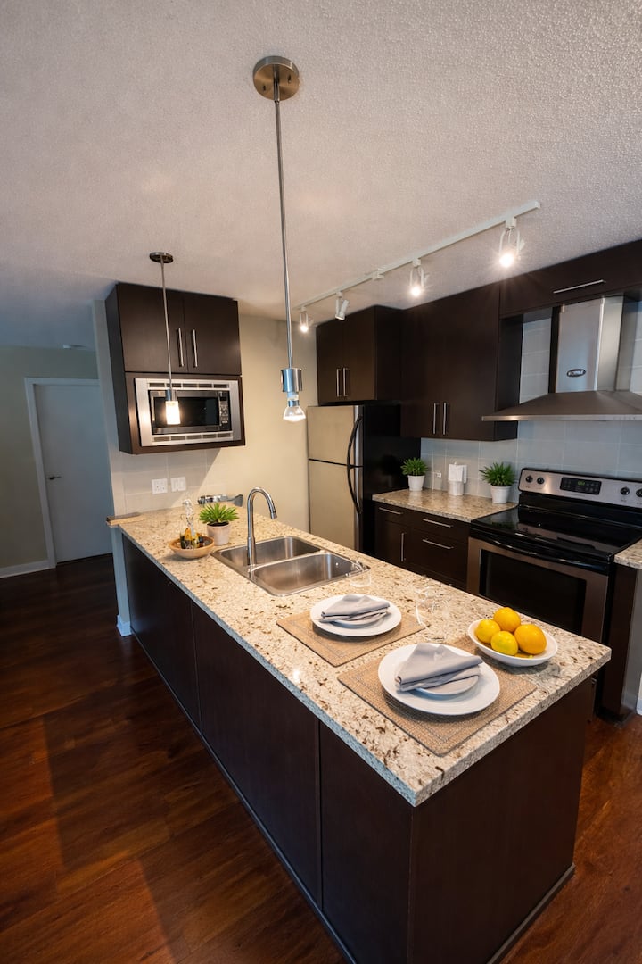 Fancy Condo - Vancouver