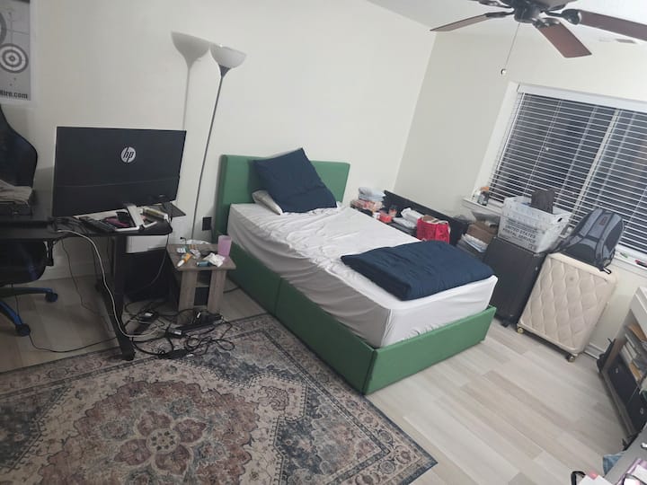 Great Shared Two Bedroom Townhouse - Princeton, NJ