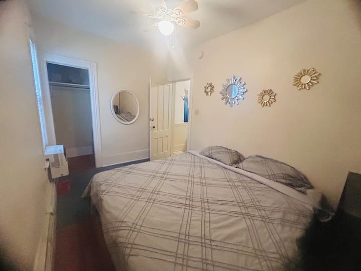 Simple & Comfortable 1 Bedroom Apartment - Schenectady, NY