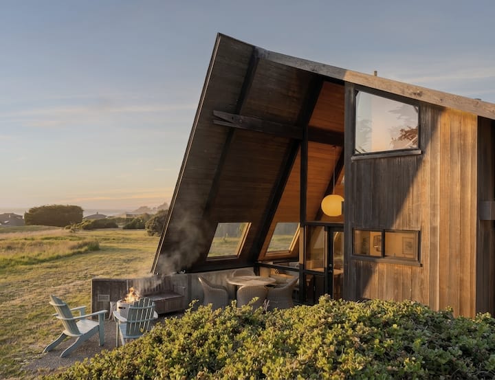 Sea Ranch Midcentury | Hot Tub | Dog Friendly - Sea Ranch, CA