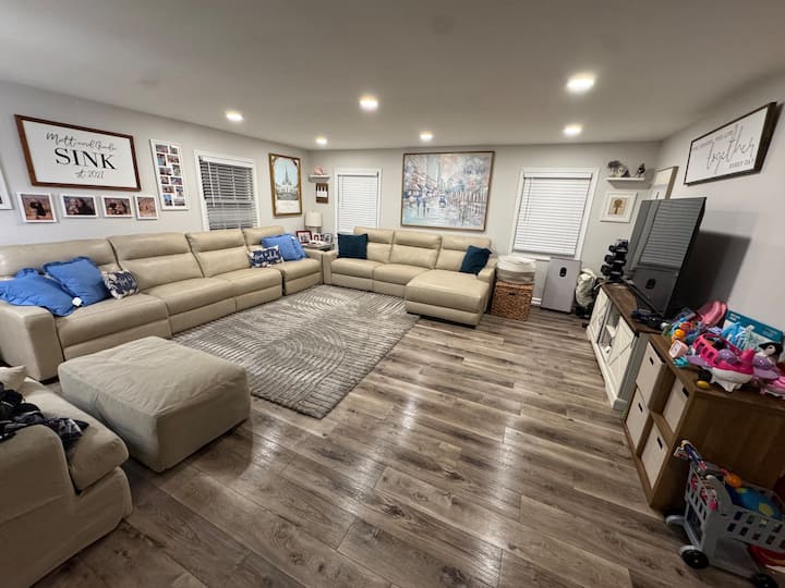 Comfortable Family Home | Toys & Games For All - Neshaminy State Park, Bensalem