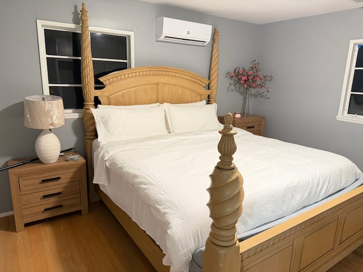 Home In West Covina - Covina, CA