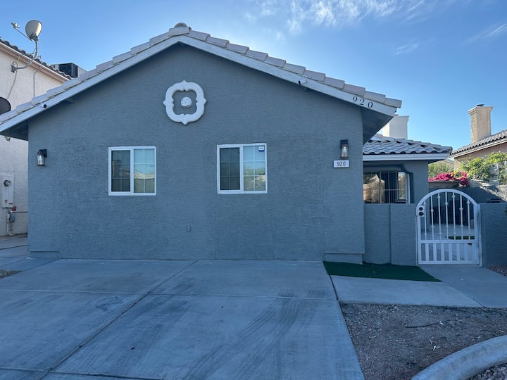 The Autumn Grove - Las Vegas, NV