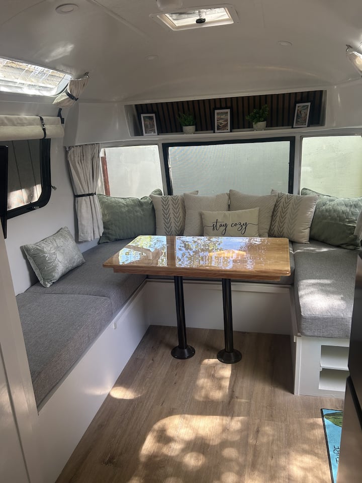 Airstream Oasis | Private Yard & Close To River - Folsom, CA