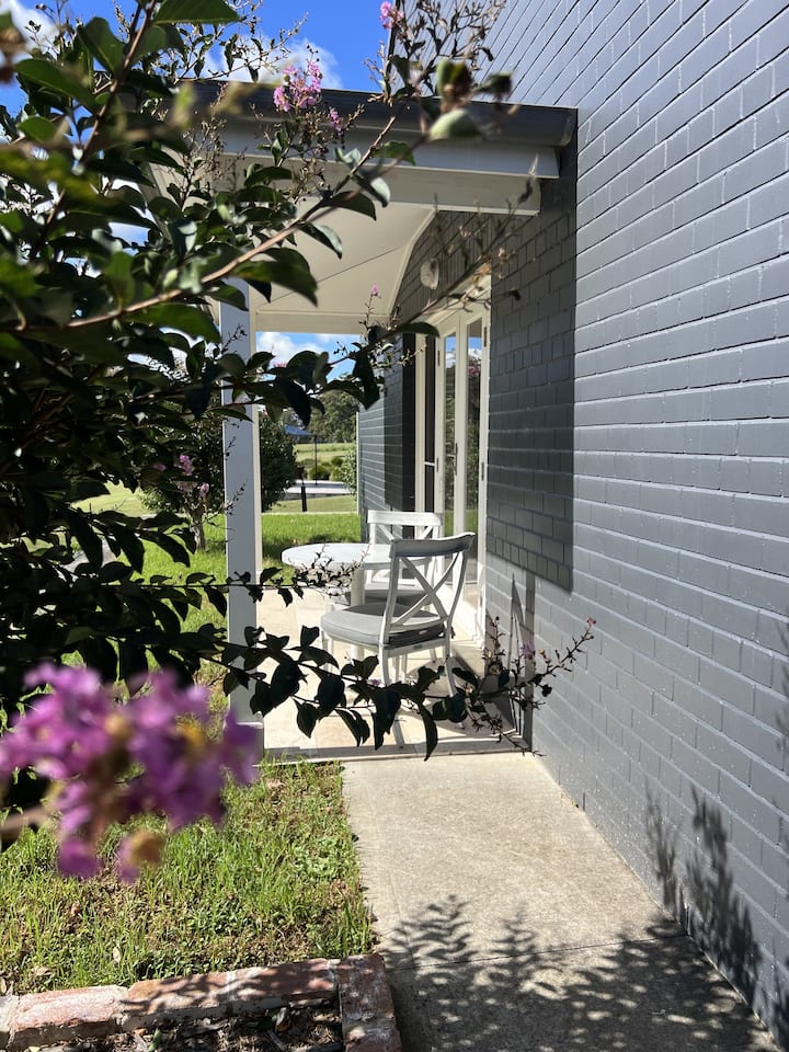 Twin Shores Cottage - Lake Macquarie