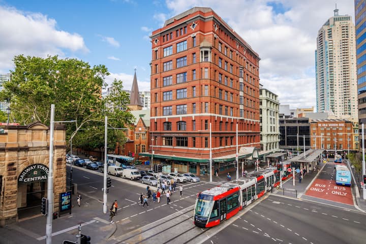 Bed In 6 Share Female Dormitory - Shared Bathroom - Sydney
