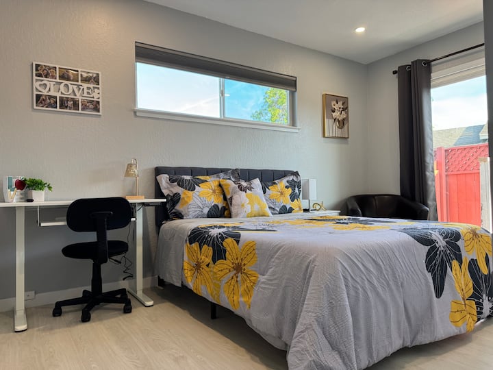 Bright Private Room W/ Bath | Near Sfo San Mateo - San Mateo, CA