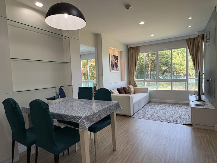 Modern 60sqm 2 Bdrm Apt Pool Gym - Phuket district, Thailand