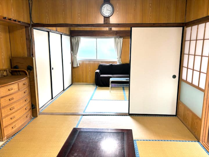 Ibusuki Base
いぶすき湊区ゲストハウス - 指宿市