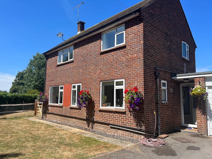 Cosy Three Bed House, Perfect For Goodwood Events. - アランデル