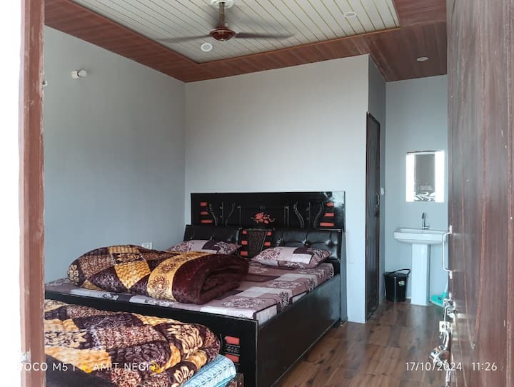 Homestay W/ Kartik Swami Trek Access, Uttarakhand - Chopta