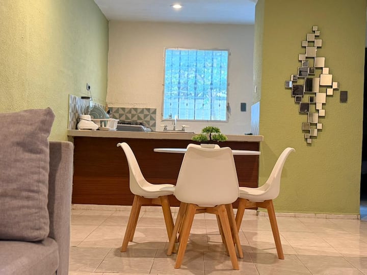 Espaciosa Casa En Fco. De Montejo - Yucatán