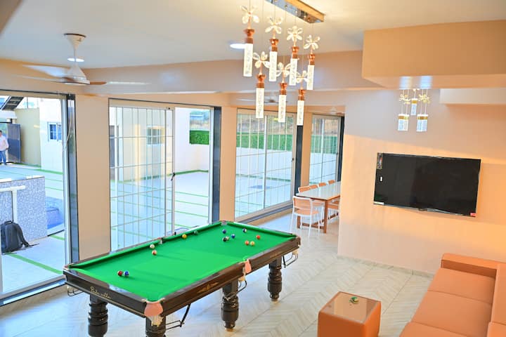 Baba Villa-luxury 5bhk Villa W Pool & Couple Suite - Igatpuri