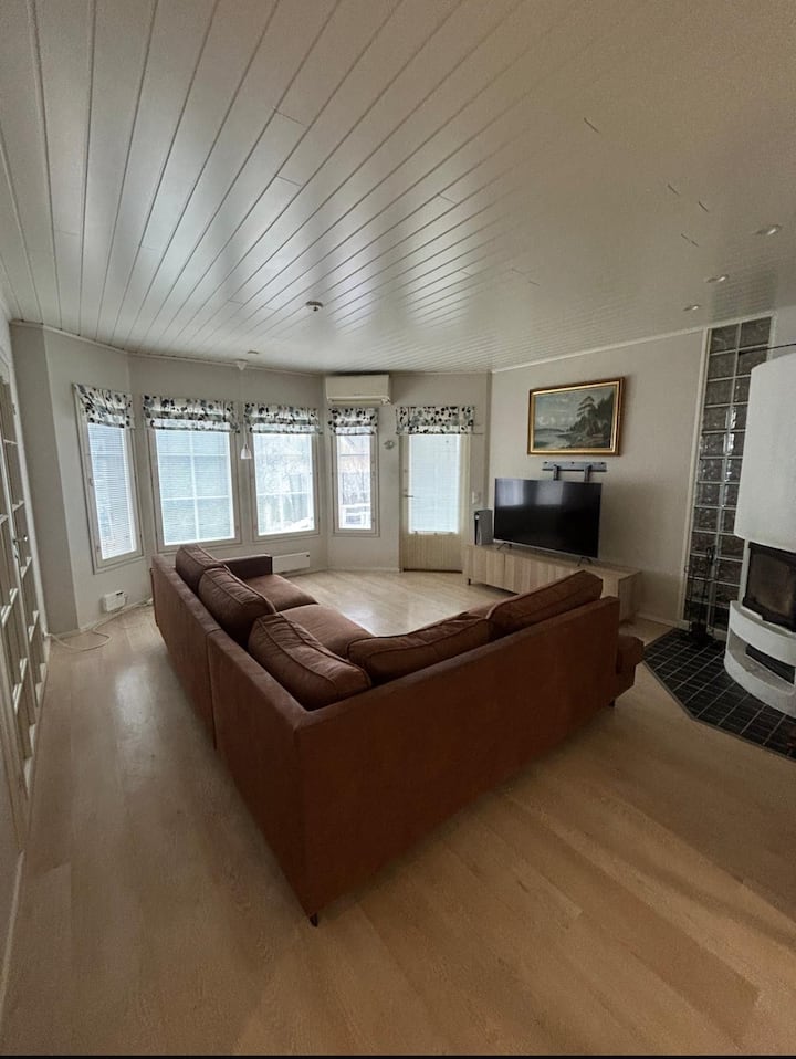 Viihtyisä Saunallinen Omakotitalo - Lohja