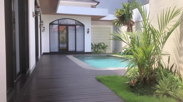 Roka Villa - Australia