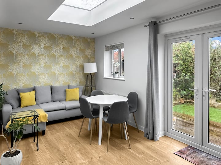 Bungalow In Harrogate | Garden & Drive | Sleeps 4 - Harrogate