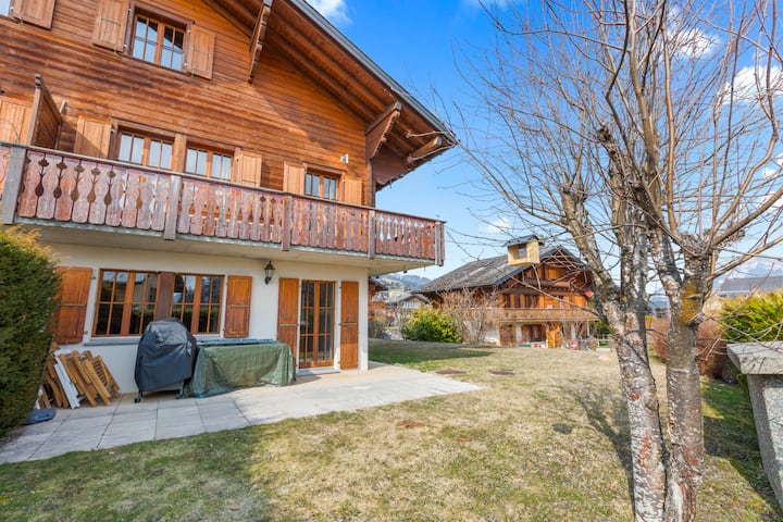 Demi-chalet Familial Au Calme Avec Magnifique Vue - Aigle
