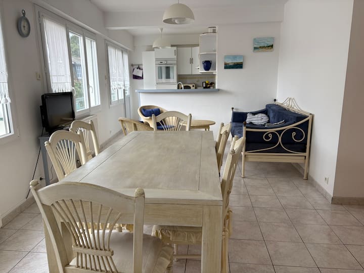 Les Tournesols-parking-centre-plage - La Baule-Escoublac