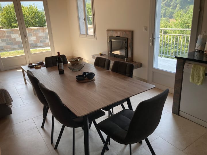 Belle Maison En Vallée D’aspe - Lac Gentau