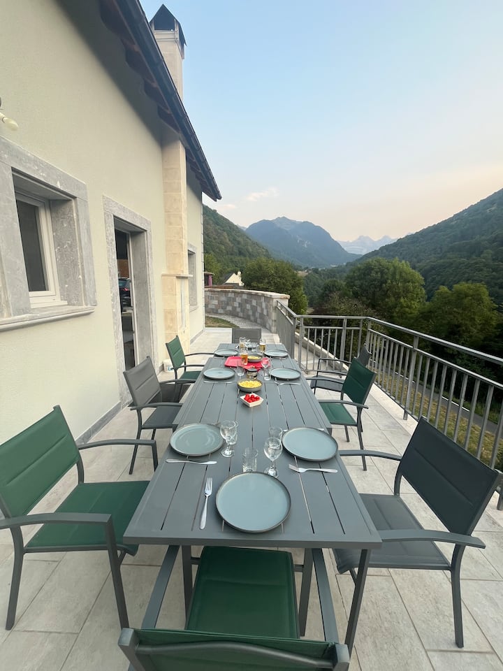 Belle Maison En Vallée D’aspe - Lac Gentau