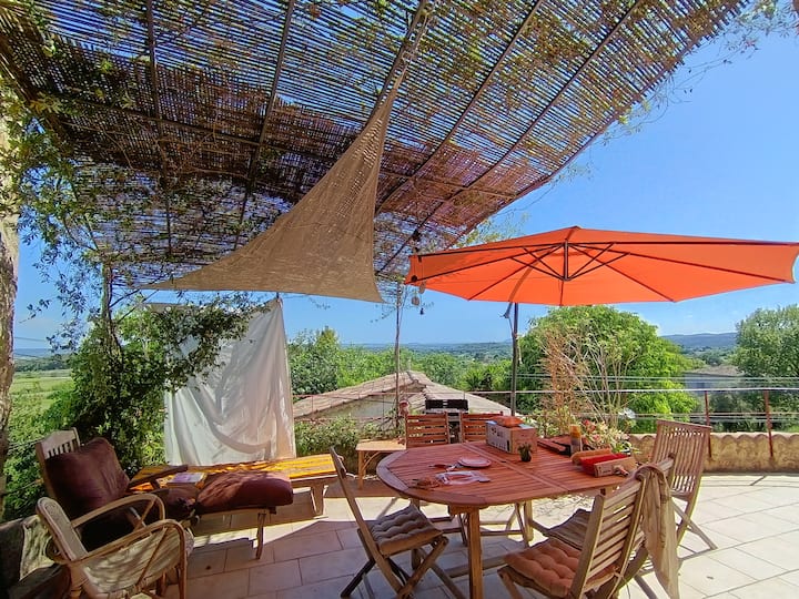 Maison Avec Terrasse En Hauteur, Belle Vue. - Anduze