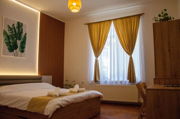 Bright & Cozy Home | Central Sofia | Free Parking - Sofia