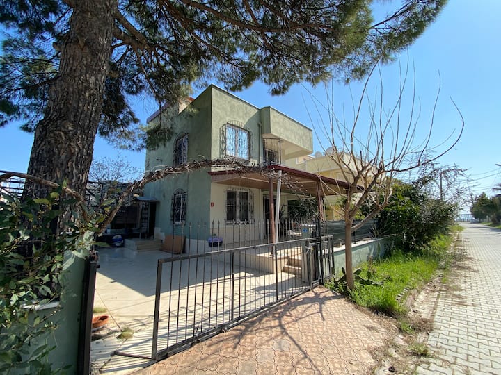 Güre Sahilde Müstakil Ev - Akçay